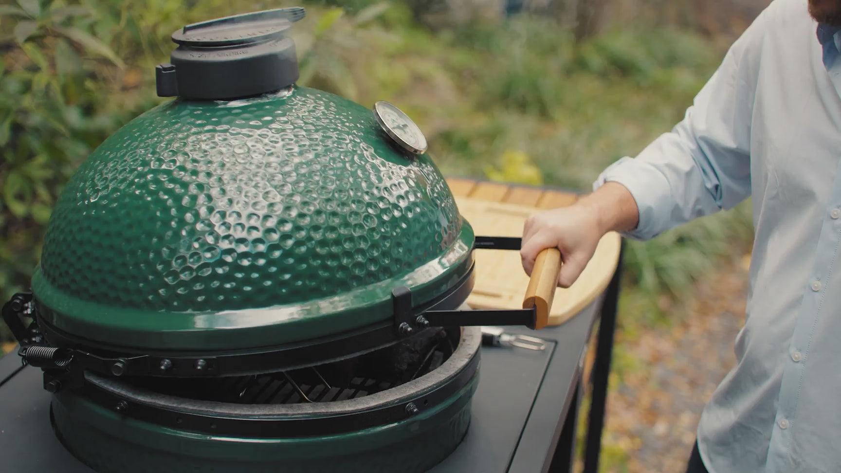 Big Green Egg | Premium Kamado Grill, Smoker, Outdoor Cooking Solution